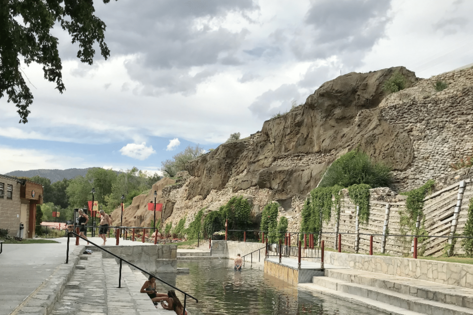 Lava Hot Springs In Idaho: A Unique Budget-Friendly Water Park | GoWhee